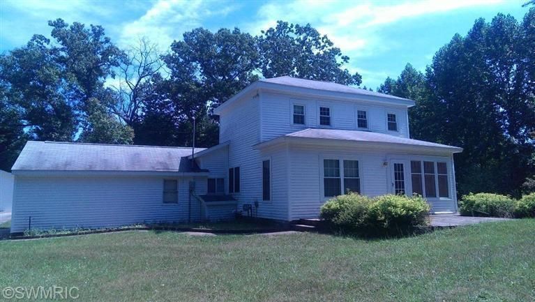 7 Acres, 65631 32nd, Lawton, MI 49065 | Land and Farm