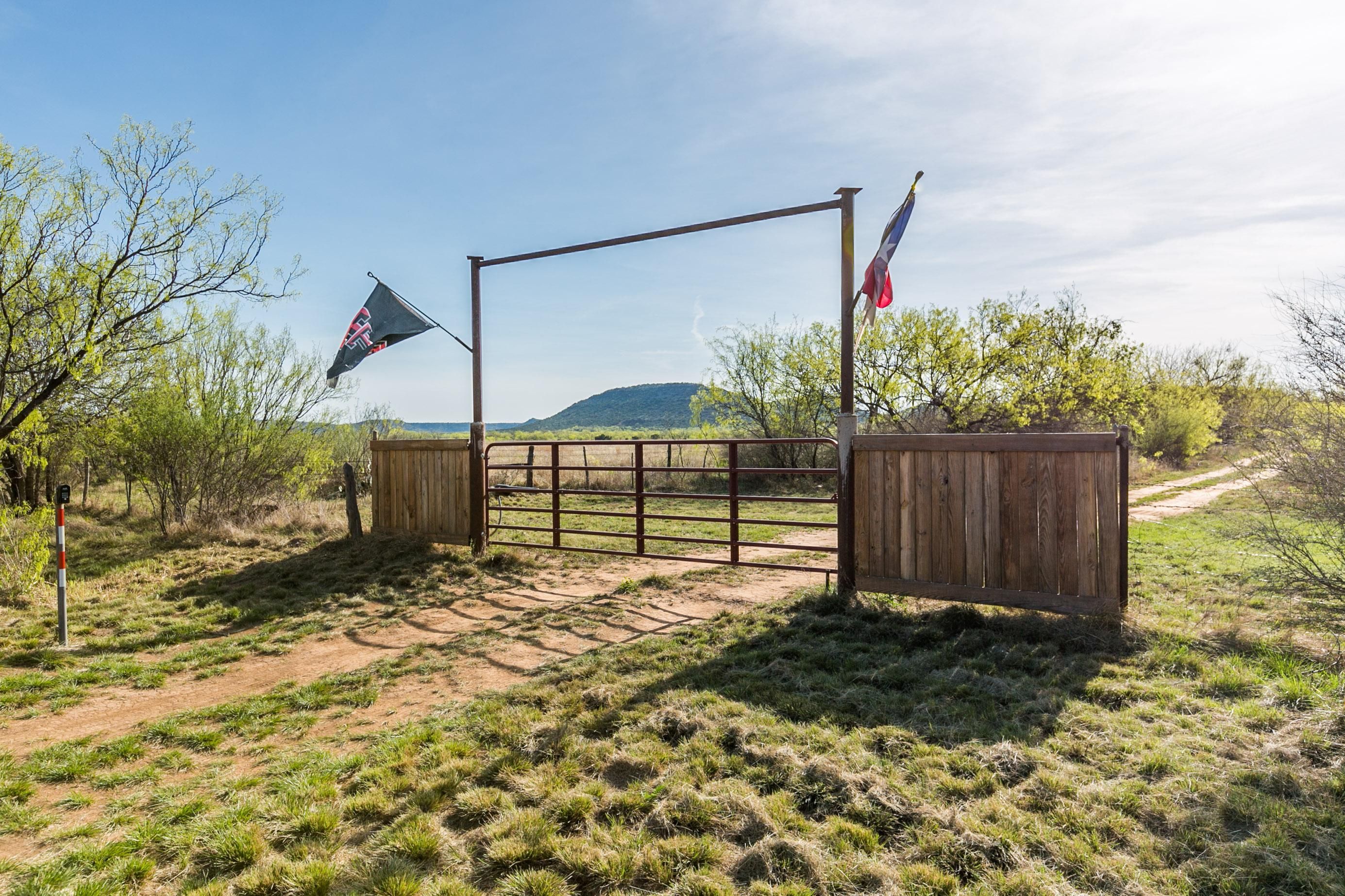 203 acres in Robert Lee, TX, 76945 | Land and Farm