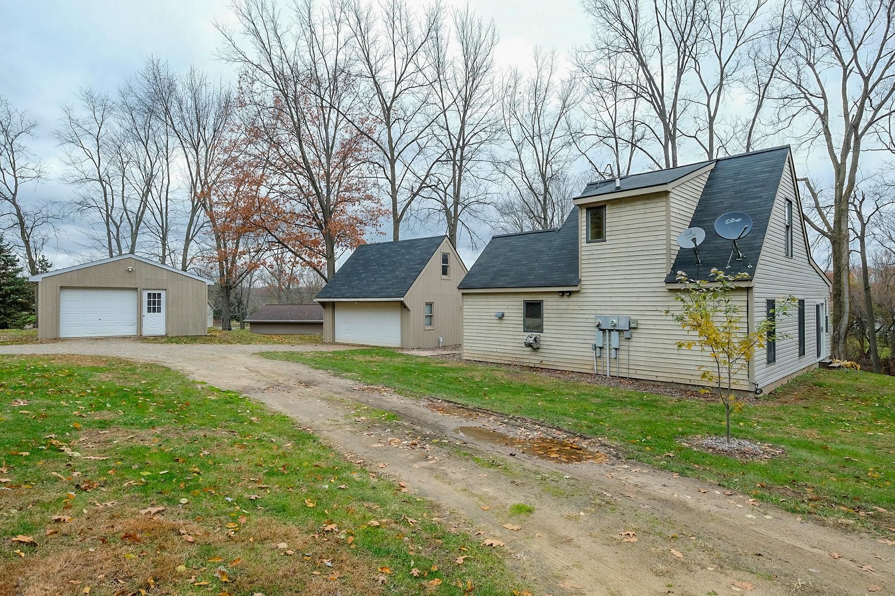 7465 Walters Road, Delton, MI 49046 | MLS: 18054789 | Land and Farm