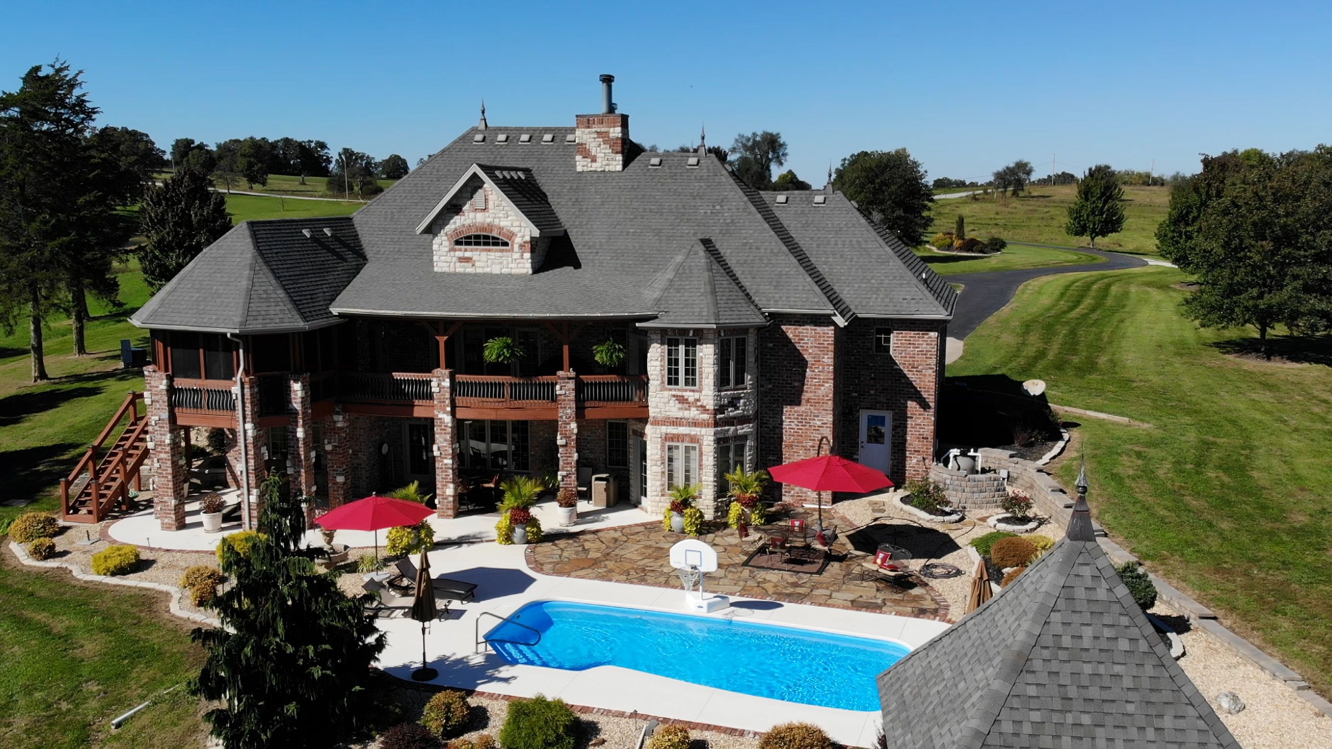 8740 N Farm Road 231, Strafford, MO 65757 | MLS: 60157607 | Land and Farm