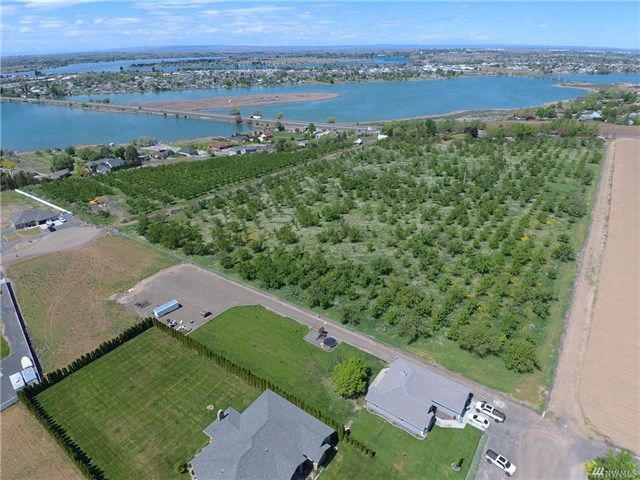 17-0895026, Moses Lake, WA 98837 | MLS: 1451131 | Land and Farm