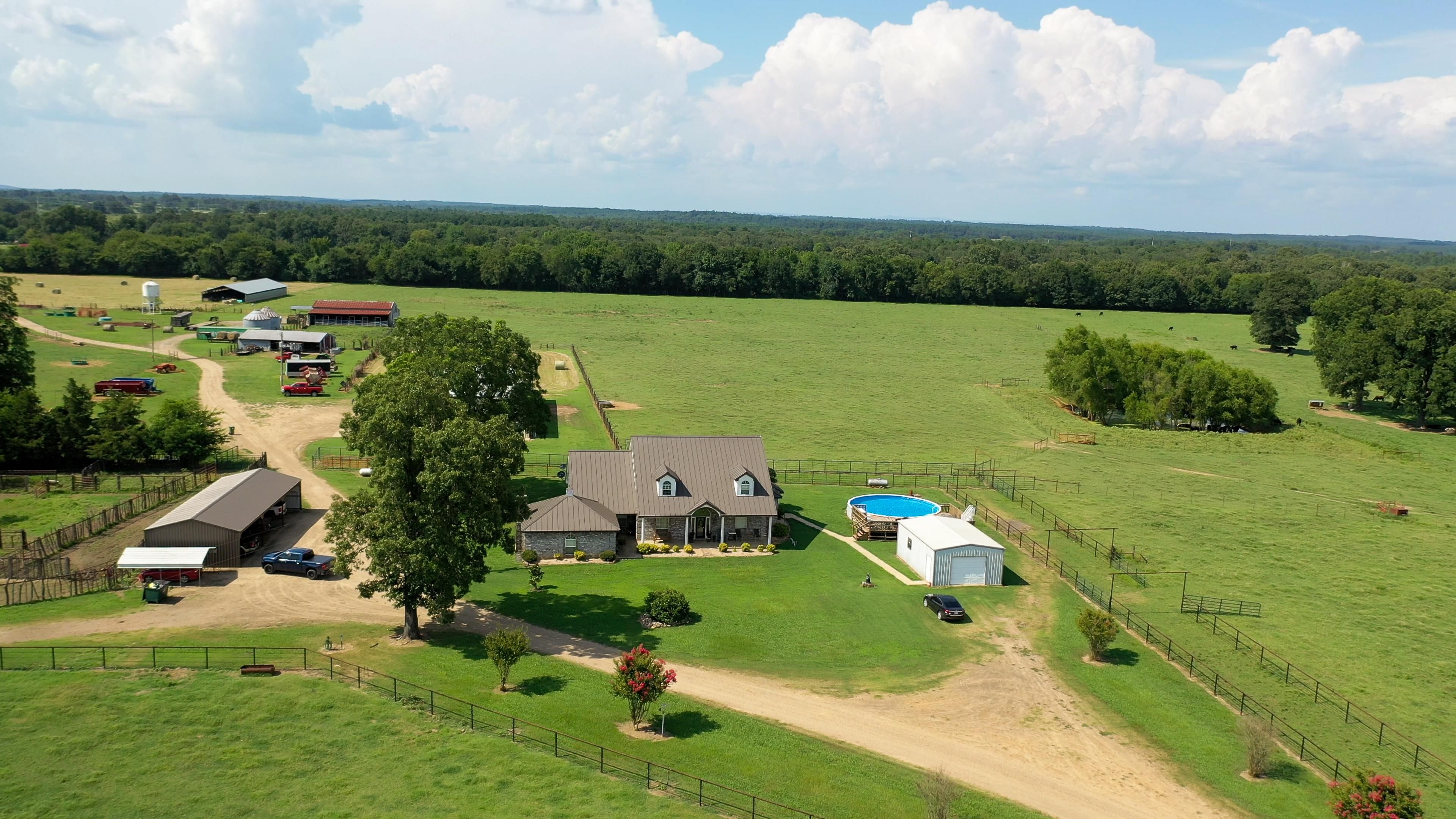 570 Acres, 4367 East 2070 Road, Swink, OK 74761 | Land and Farm