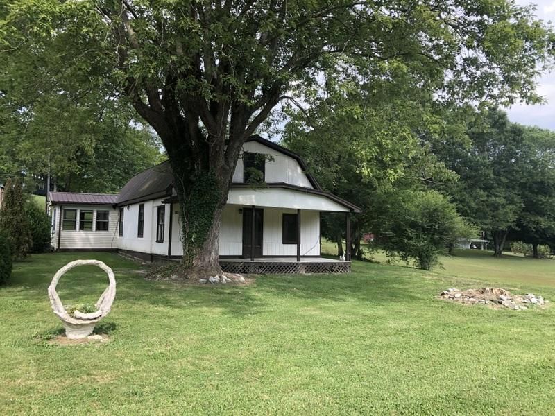 3605 Columbia Highway, Greensburg, KY 42743 | Land and Farm