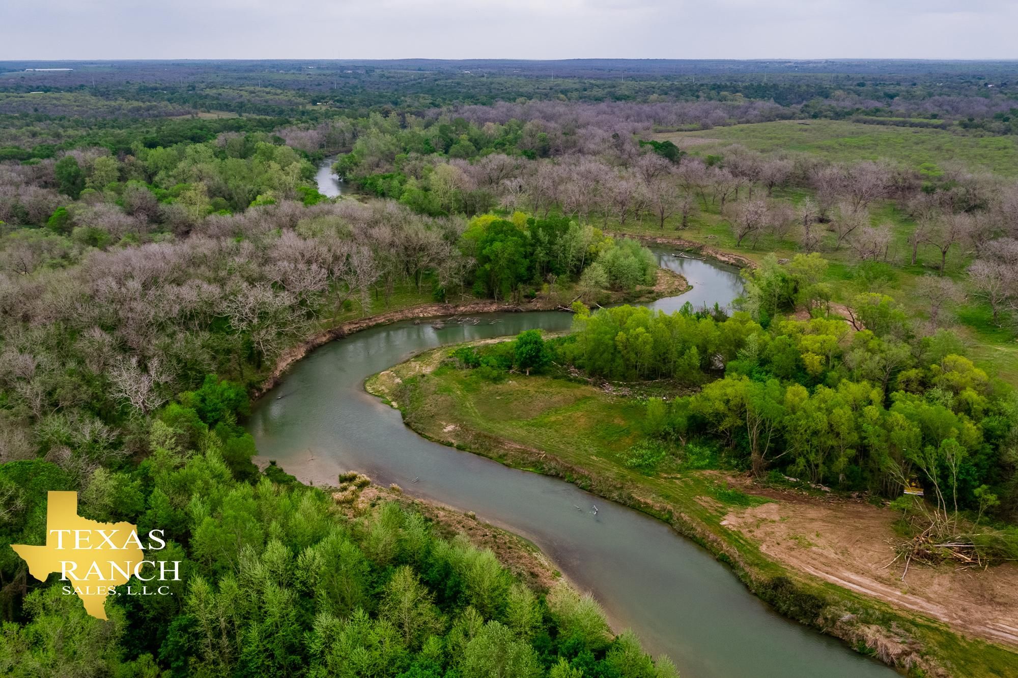 61 acres in Seguin, TX, 78155 | Land and Farm