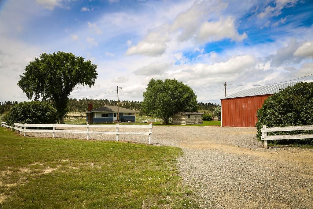 12336 Marsh Rd, Worden, MT 59088 | Land and Farm