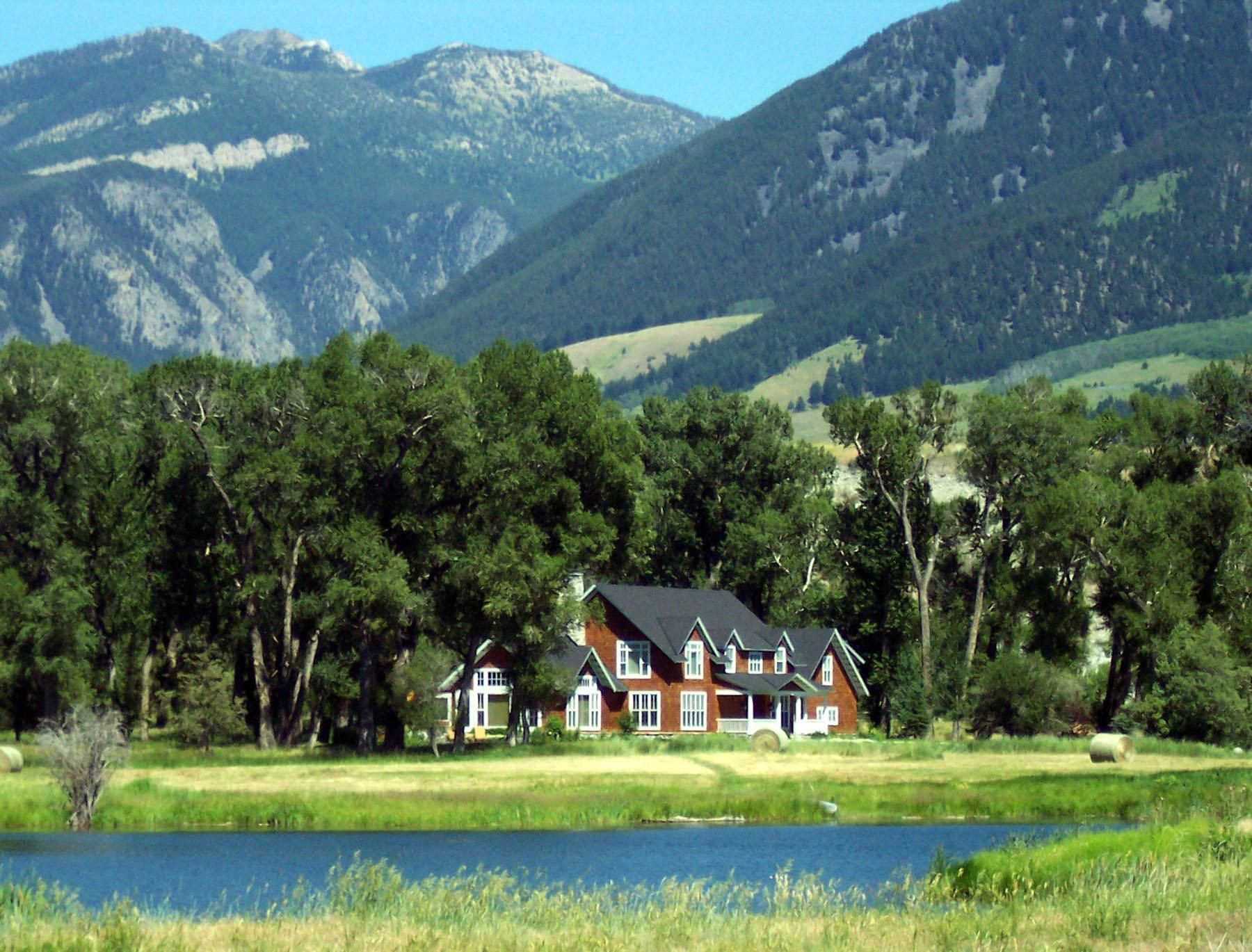 Livingston MT, Livingston, MT N/A | Land and Farm