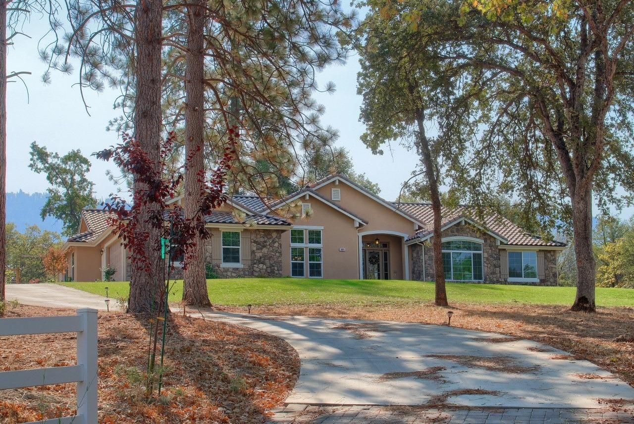 38005 Pine Crest Court, Oakhurst, CA 93644 | MLS: 550446 | Land and Farm