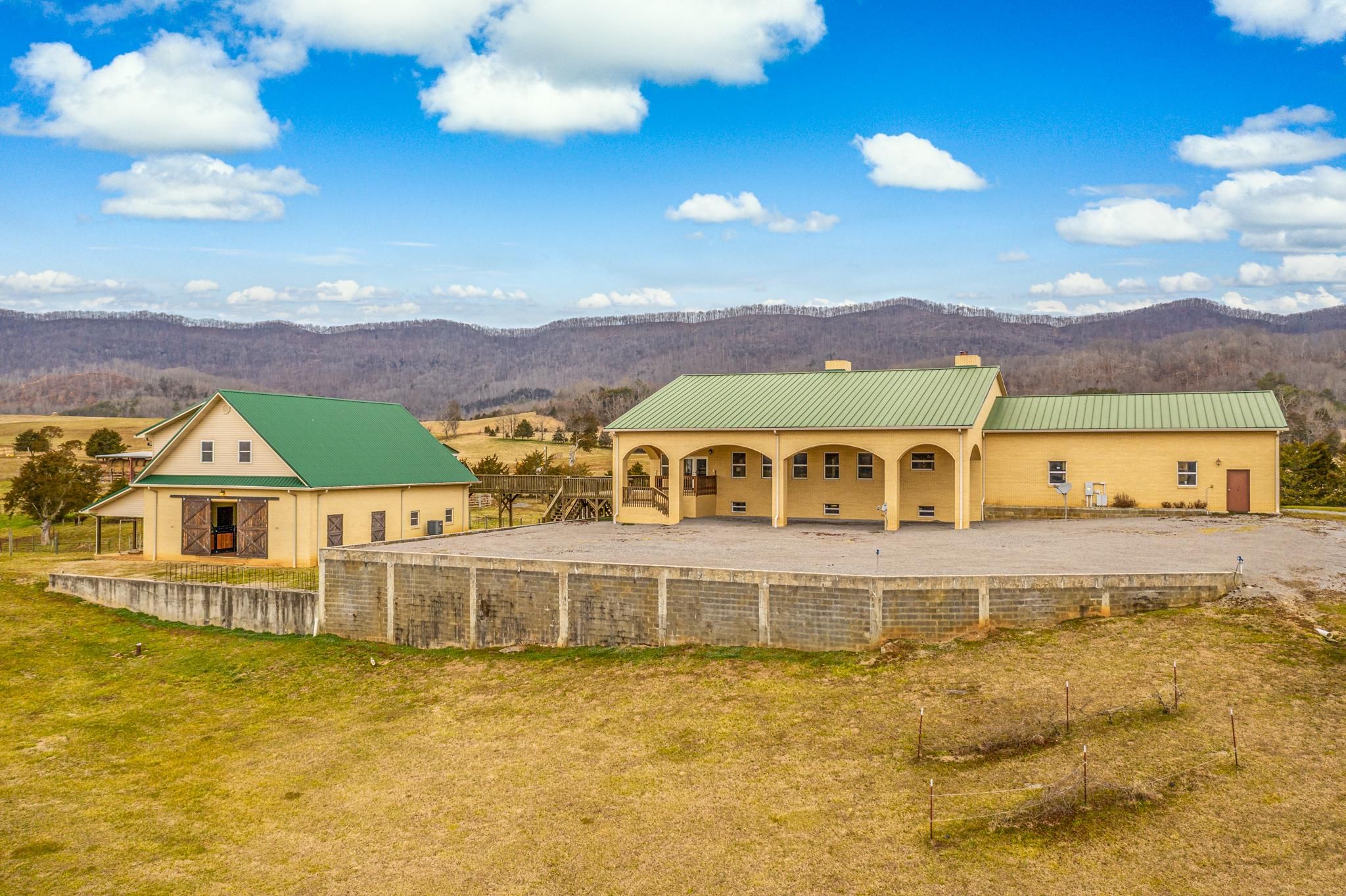 4270 TN-63, Speedwell, TN 37870 | MLS: 587903 | Land and Farm