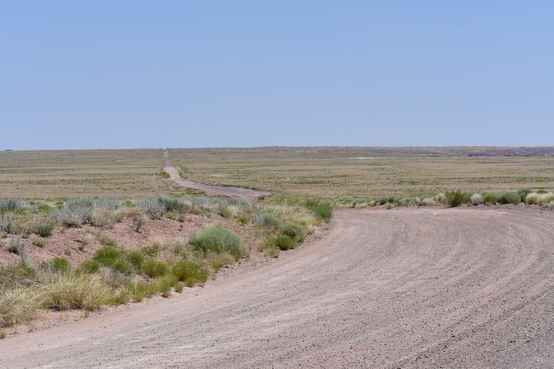 2.5 acres in Sun Valley, AZ, 86029 | Land and Farm