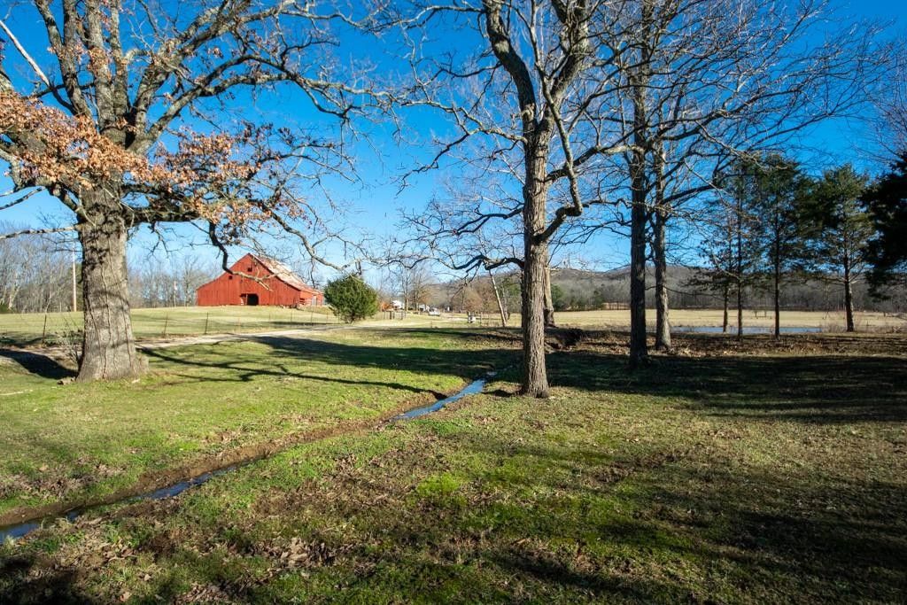 250 Acres, 15454 Montgomery Wc 4145 RD, Winslow, AR 72959 | Land and Farm