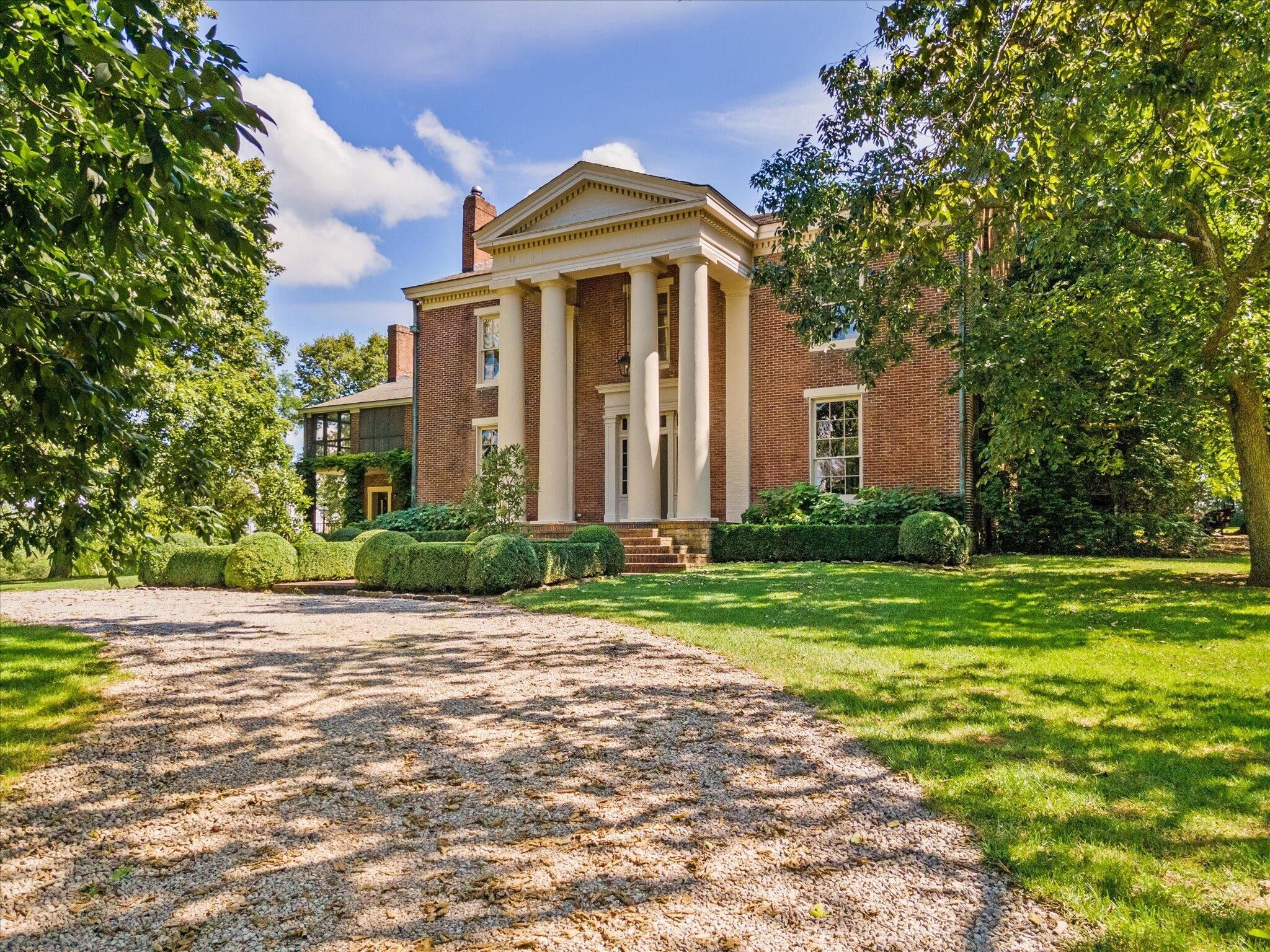 32 Acres, 1589 Newtown Pike, Georgetown, KY 40324 | Land and Farm