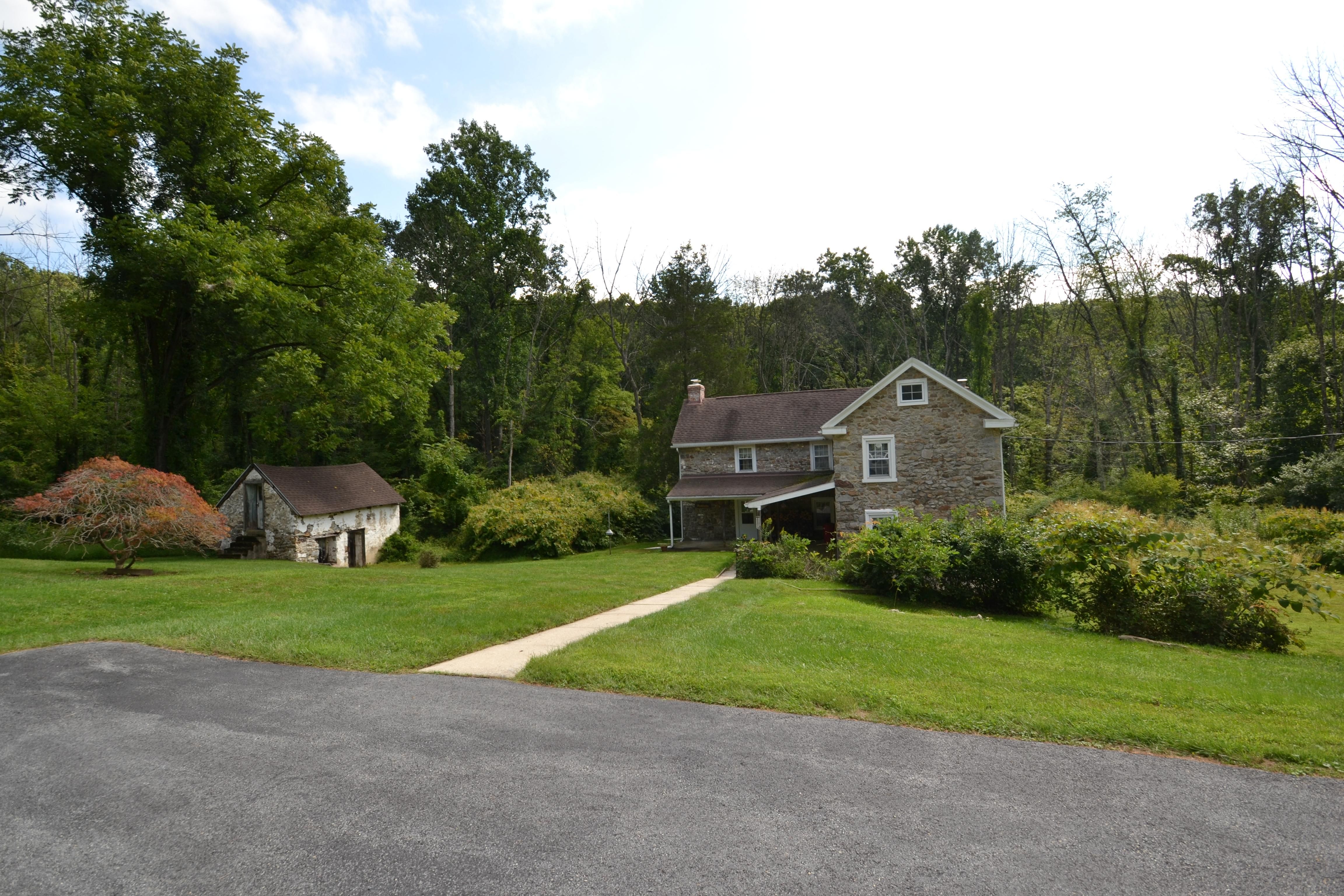 233 Longview Road, Boyertown, PA 19512 | MLS: PABK2017894 | Land and Farm