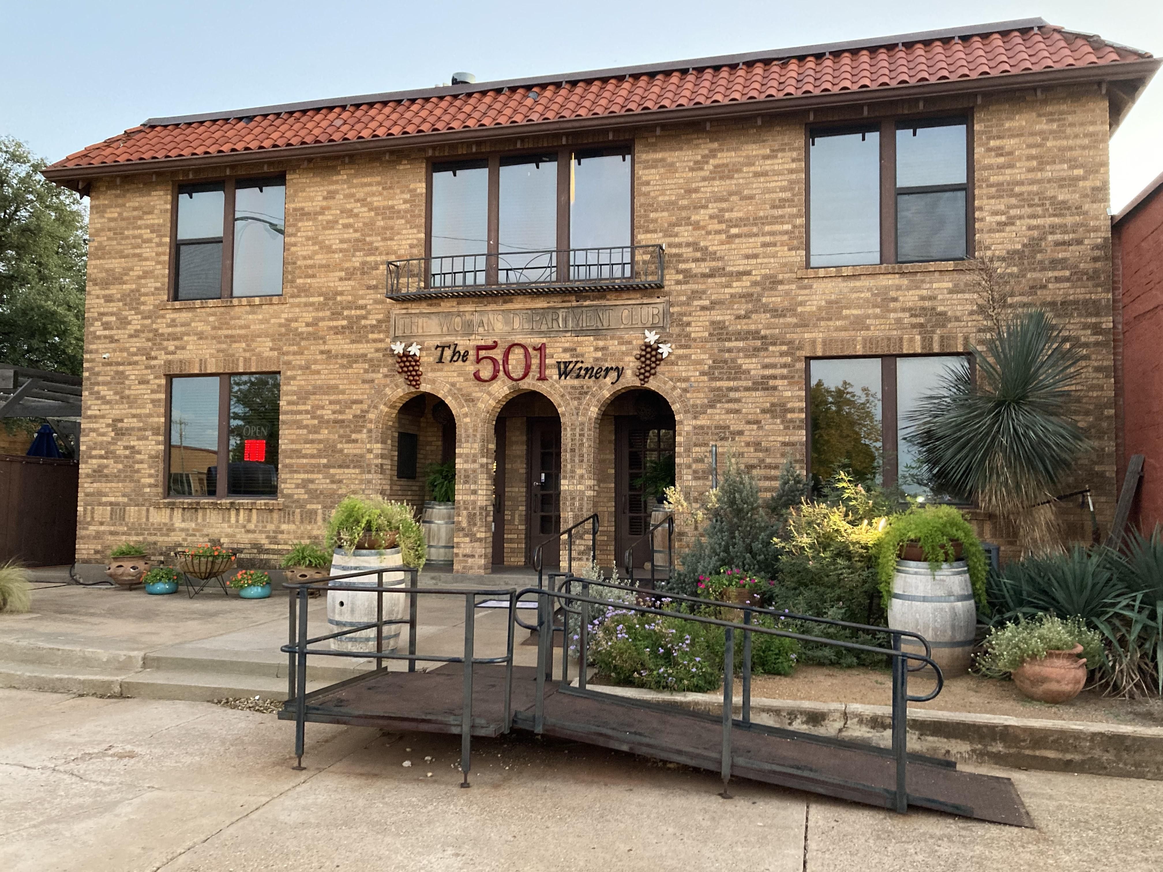 109 Avenue E Northwest, Childress, TX 79201 | MLS: 22-8253 | Land and Farm