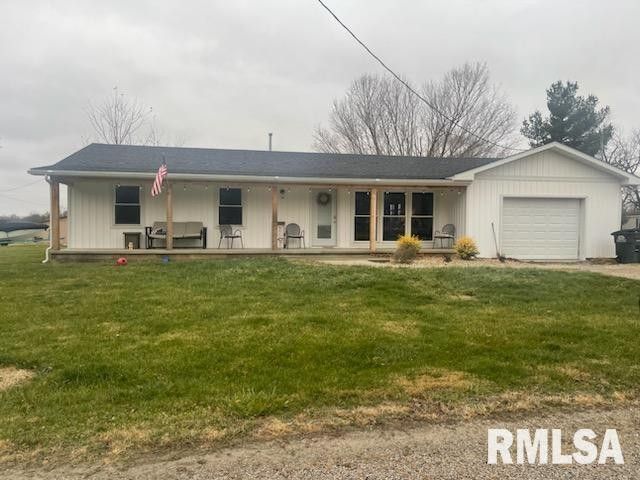 5 Acres, 319 N LINCOLN Street, Kinmundy, IL 62854 | Land and Farm