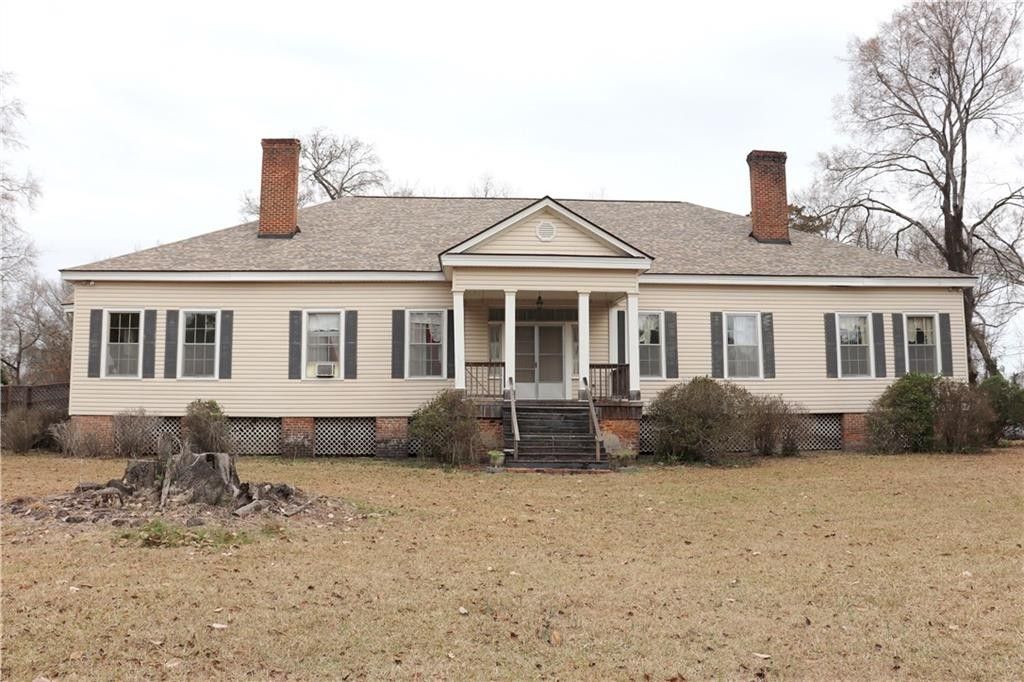 17 Acres, 480 Oswichee Road, Seale, AL 36875 | Land and Farm