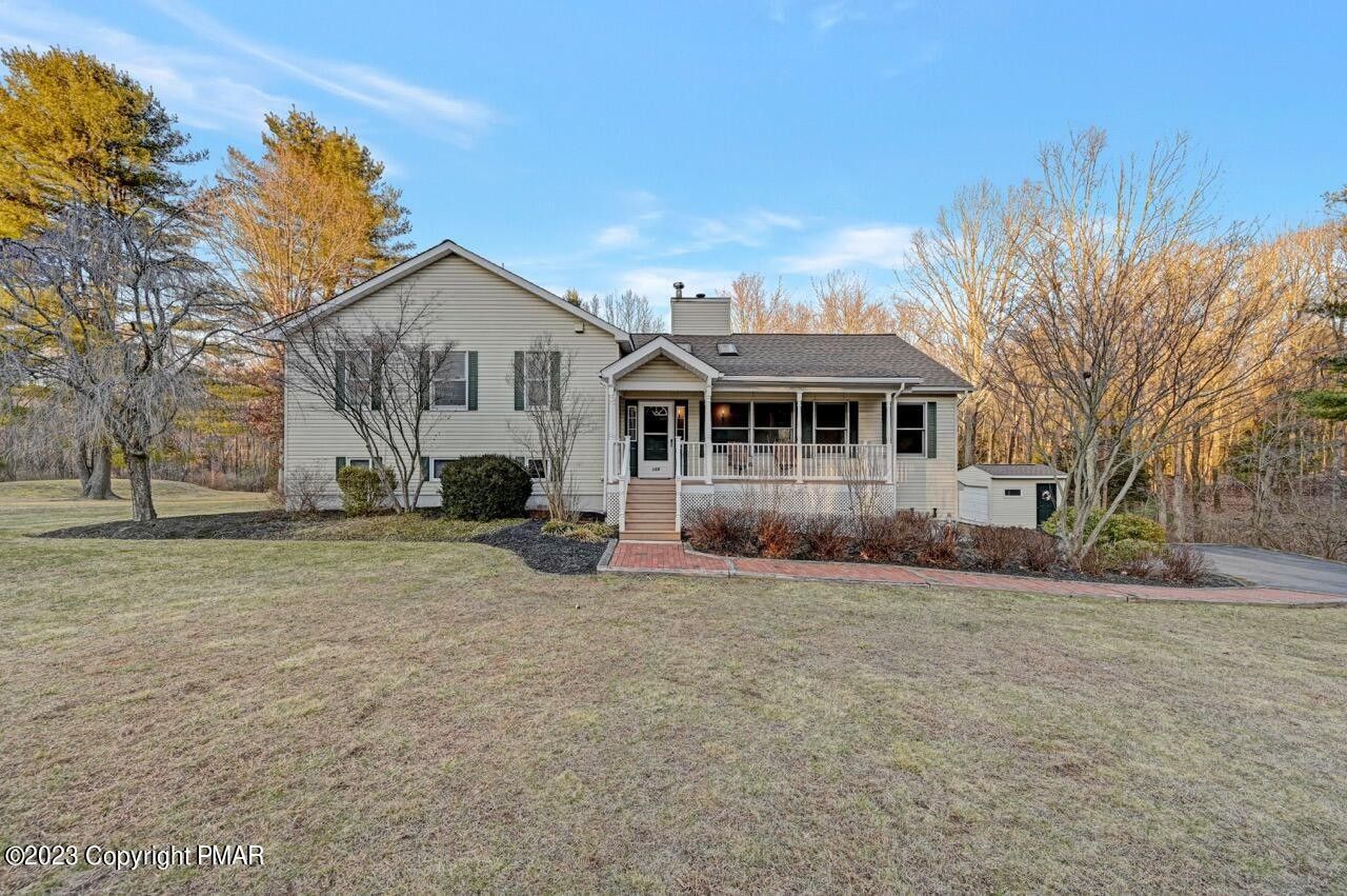 1.6 Acres, 159 Livingston Road, Stroudsburg, PA 18360 | Land and Farm