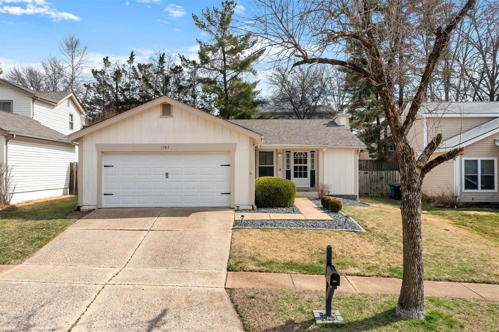 0.13 Acres, 1582 Meadowside Drive, Saint Louis, MO 63146 | Land and Farm