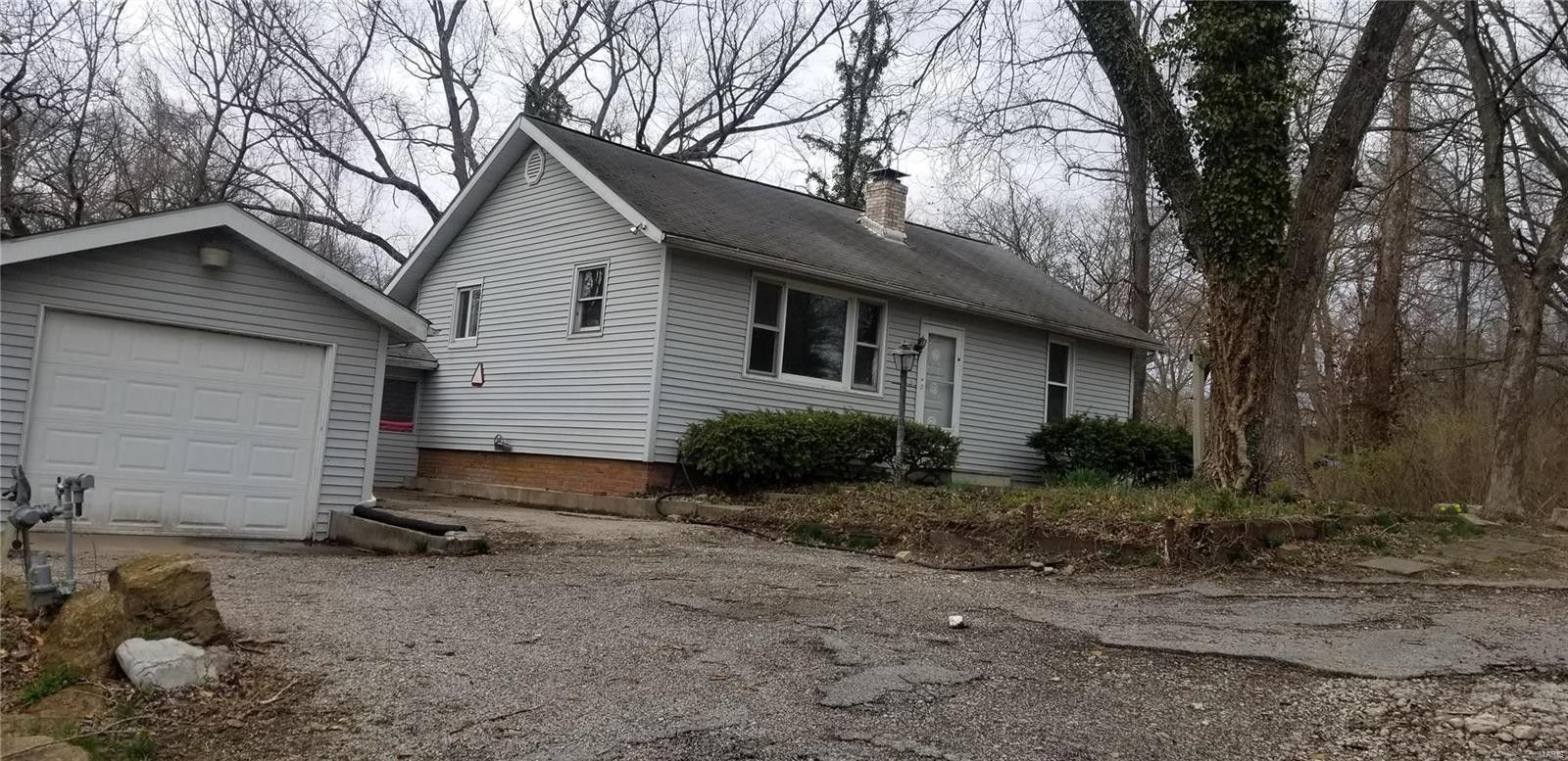 1.27 Acres, 412 Bethel Meadows Road, Caseyville, IL 62232 | Land and Farm