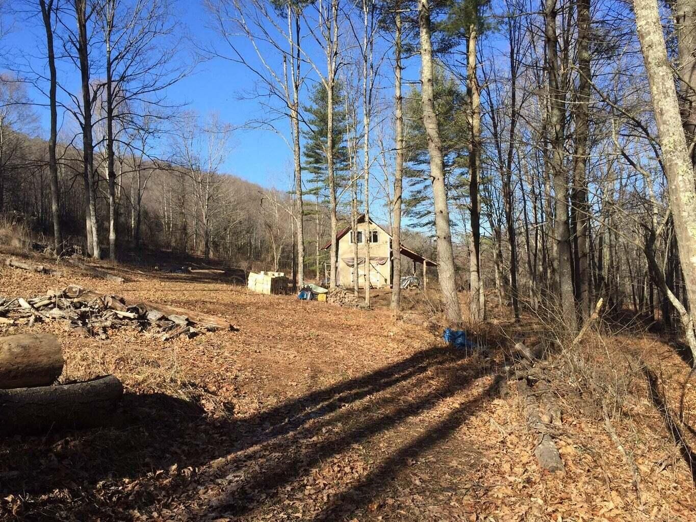 2757 NICKELL MILL RD, Sinks Grove, WV 24976 | Land and Farm