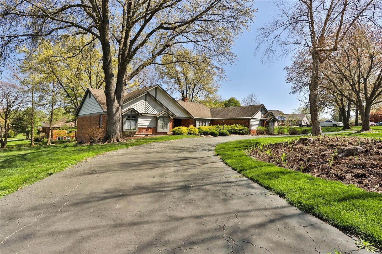 1.03 Acres, 2320 Clifton Forge Drive, Crystal Lake Park, MO 63131 ...