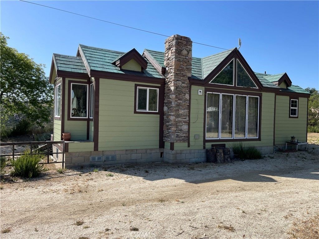 19.58 Acres, 38320 Reed Valley Road, Aguanga, CA 92536 | Land and Farm