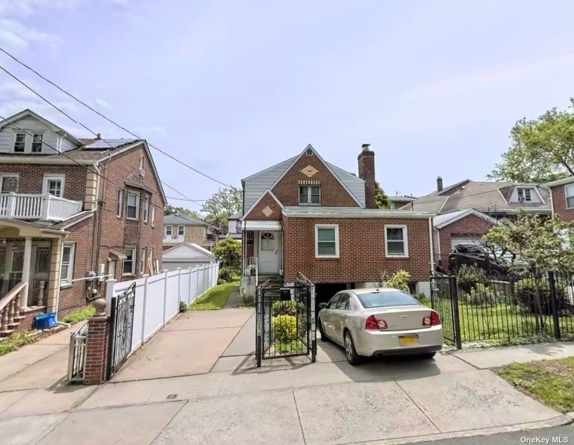 0.09 Acres, 61-41 161st Street, Fresh Meadows, NY 11365 | Land and Farm