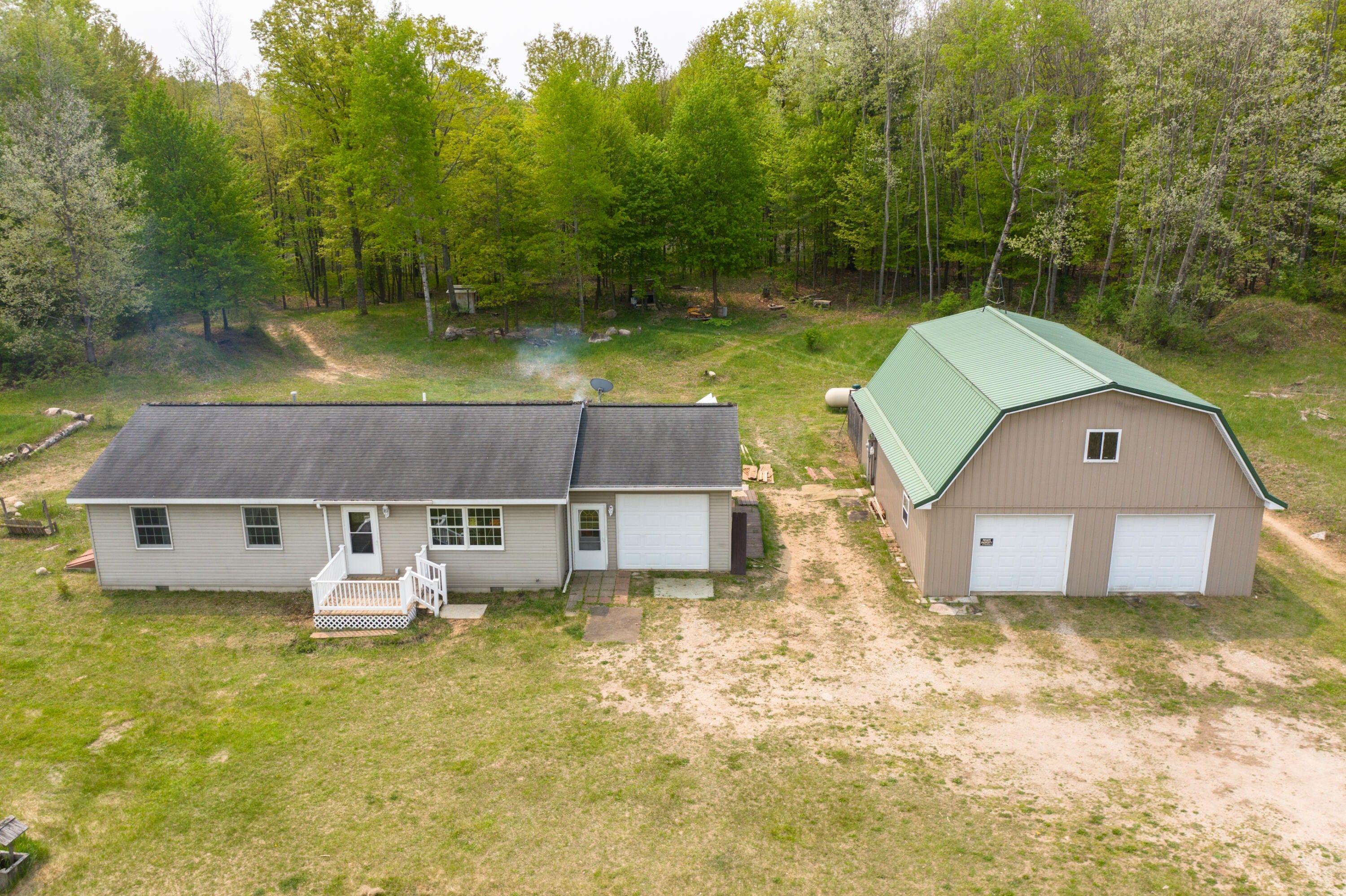 32 Acres, 14855 17 Mile Road, Rodney, MI 49342 | Land and Farm