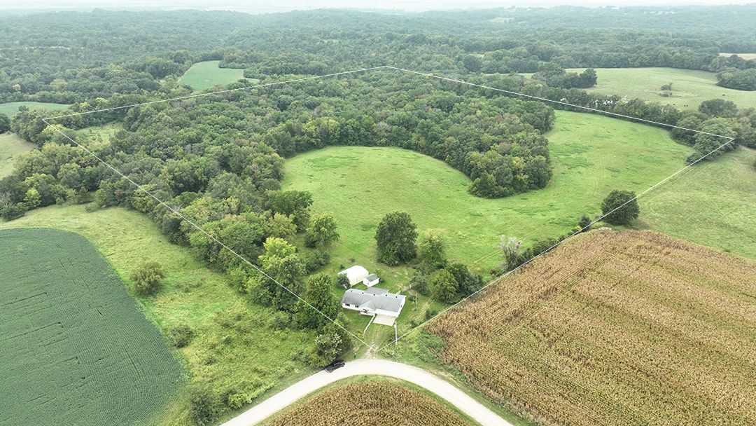 32527 Bill Bass Avenue, Keytesville, MO 65261 | Land and Farm