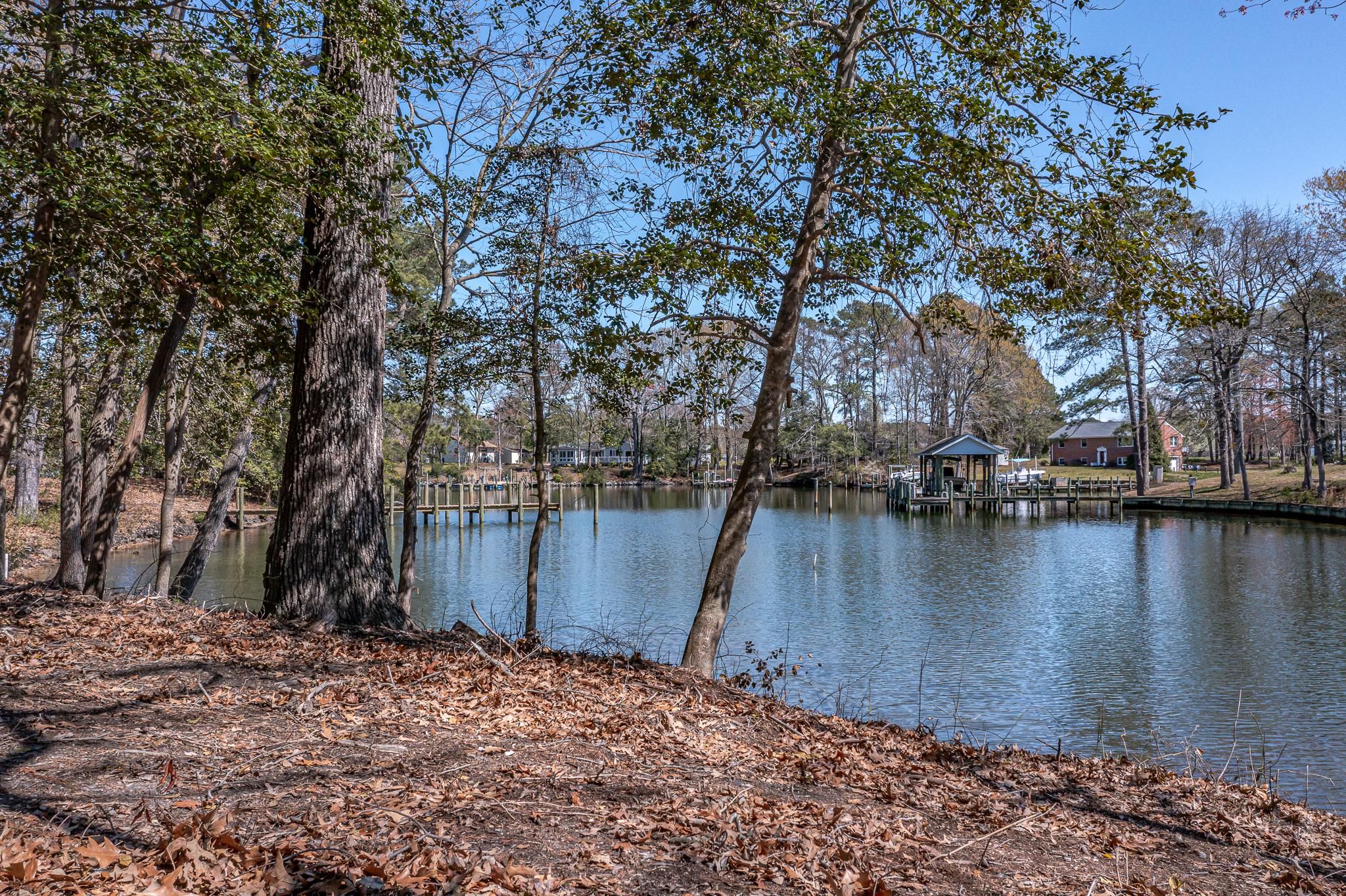 10 Oyster Point Road, Reedville, VA 22539 | MLS: 2307336 | Land and Farm