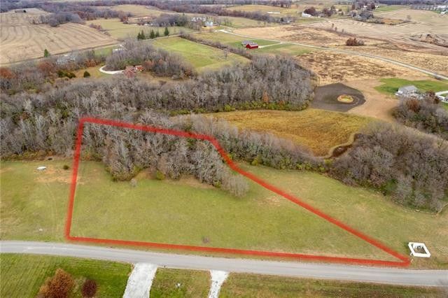 2.64 Acres, Lot 12 Alpha Ridge N/A, Trimble, MO 64492 | Land and Farm