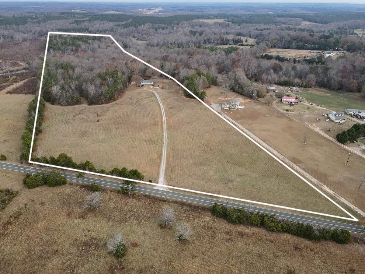 6803 Highway 92, Enoree, SC 29335 | MLS: 306595 | Land and Farm