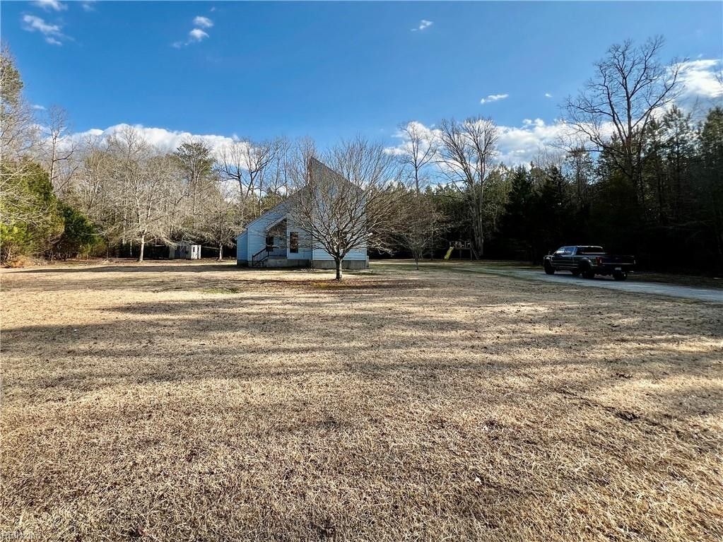 1 Acres, 36460 One Mile Road, Zuni, VA 23898 | Land and Farm