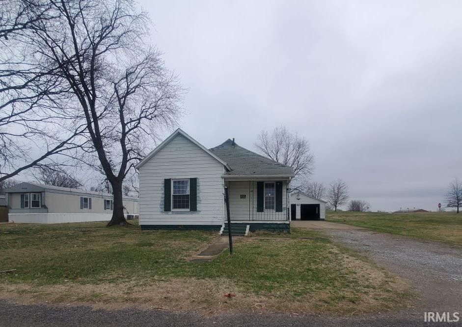 0.24 Acres, 911 Bainum Street, Mount Carmel, IL 62863 | Land and Farm