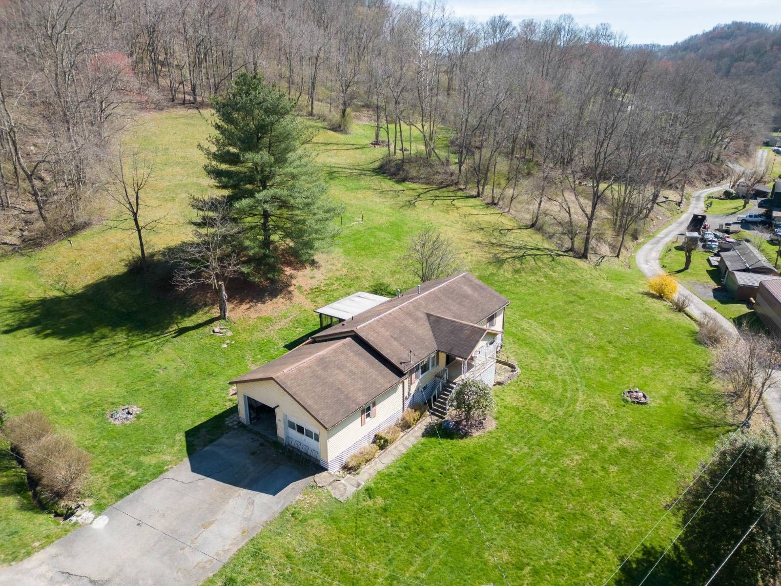 27.82 Acres, 192 Camp Run Road, Wallace, WV 26448 | Land and Farm