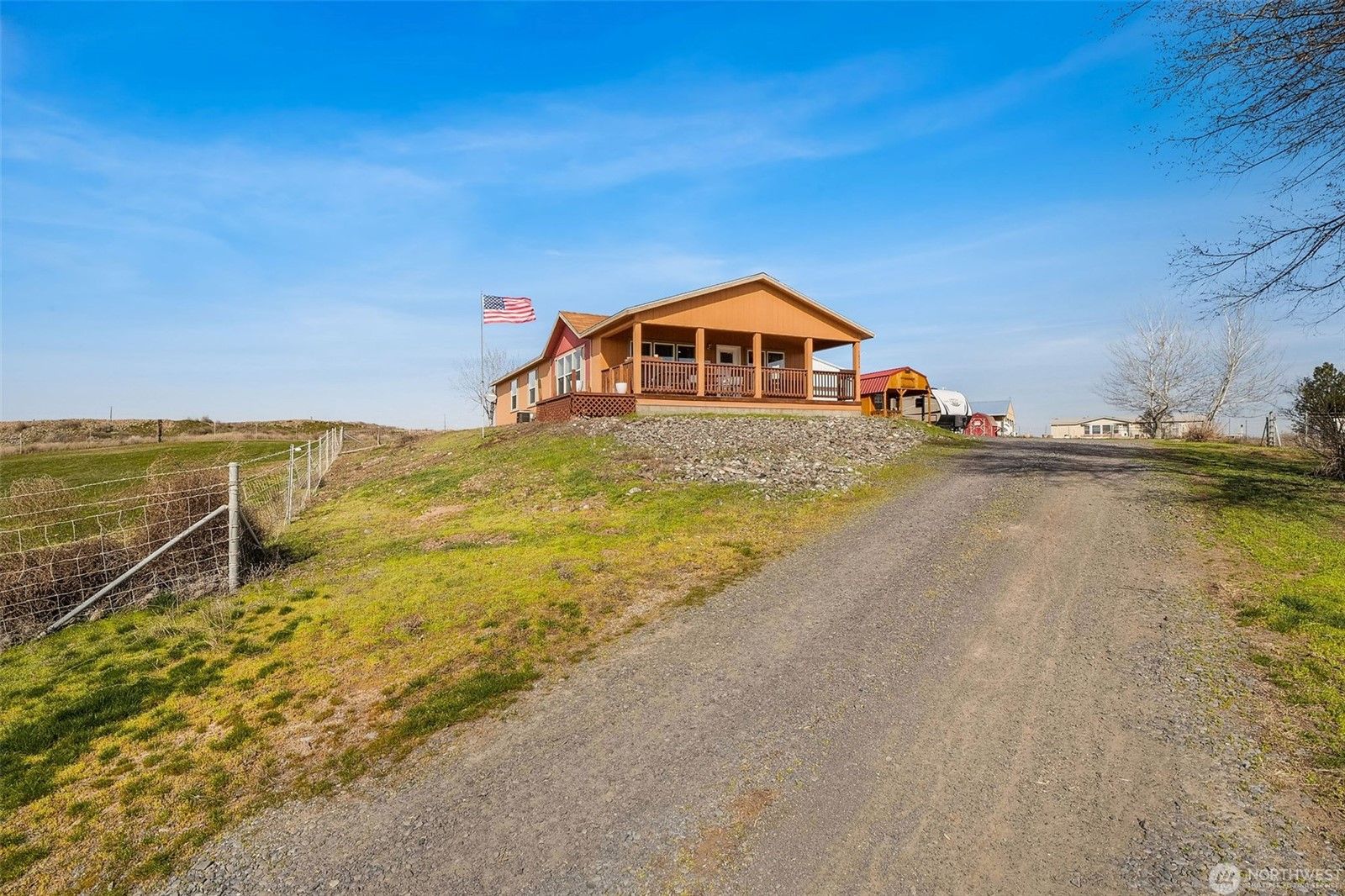 10224 Maple Dr NE, Moses Lake, WA 98837 | MLS: 2213990 | Land and Farm