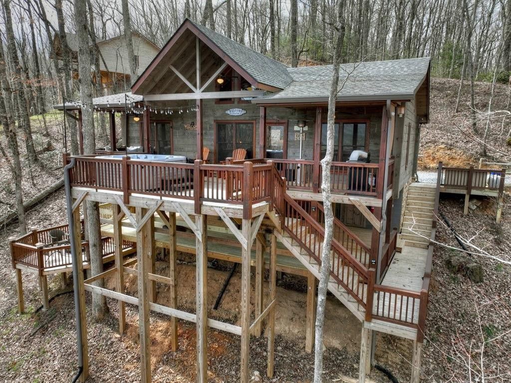 1.2 Acres, 565 Moreland Drive N, Blue Ridge, GA 30513 | Land and Farm