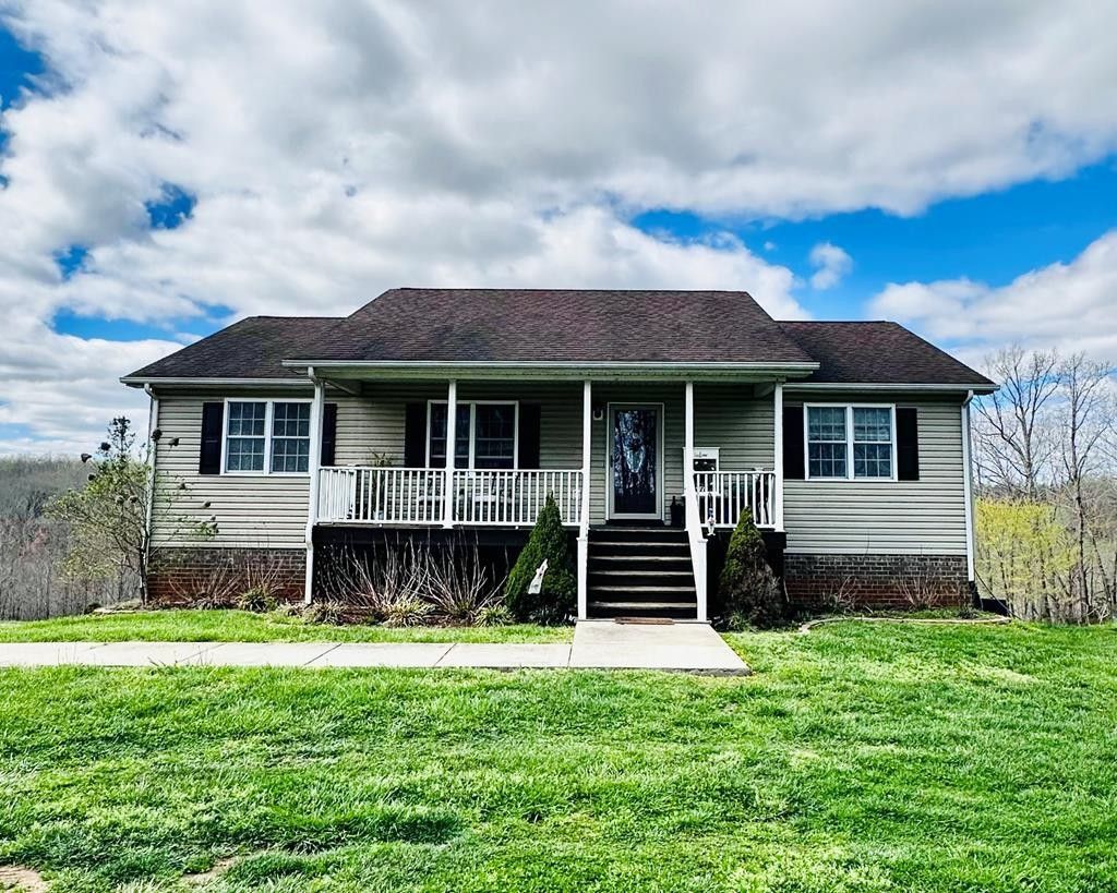 6.14 Acres, 499 Reedy Spring Rd, Spout Spring, VA 24593 | Land and Farm