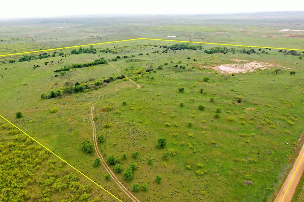 RR. E 1330 Rd., Willow, OK 73673 | Land and Farm