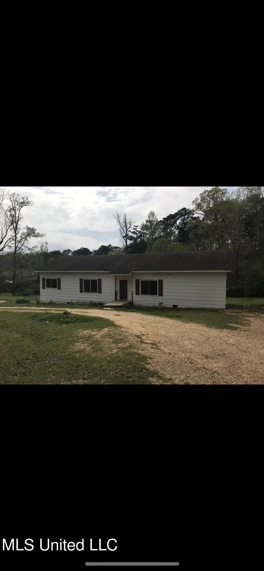 221 Lagail Drive, Pearl, MS 39208 | MLS: 4078082 | Land and Farm