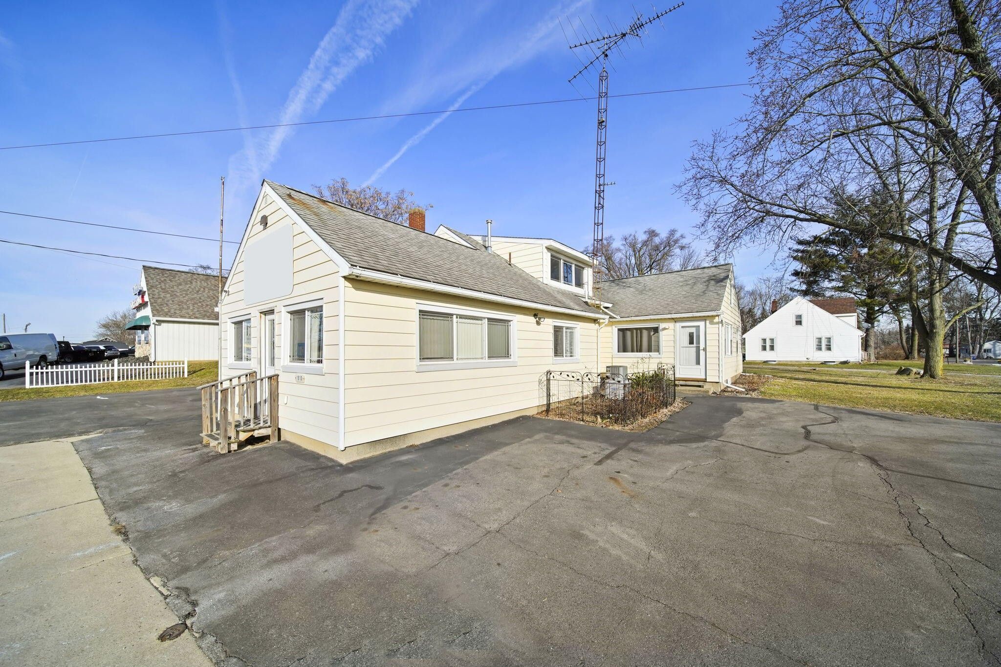 0.42 Acres, 1910 W Ganson Street, Jackson, MI 49202 | Land and Farm