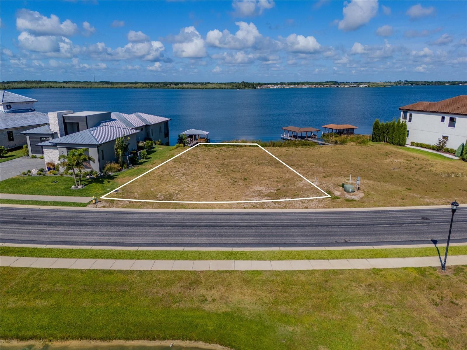 0.31 Acres, 707 WATERFERN TRAIL DRIVE, Auburndale, FL 33823 | Land and Farm