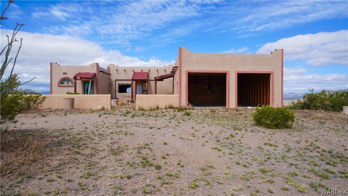 14275 E Turquoise Drive, Kingman, AZ 86401 | MLS: 013368 | Land and Farm