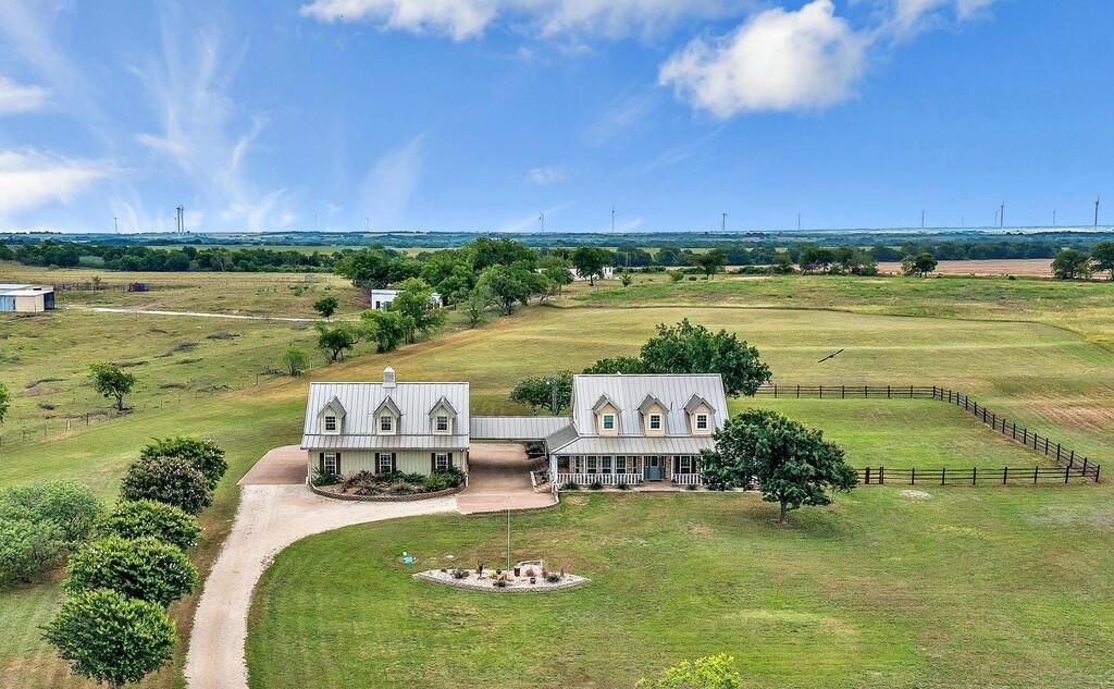 3.85 Acres, 146 Country Road, Mount Calm, TX 76673 | Land and Farm