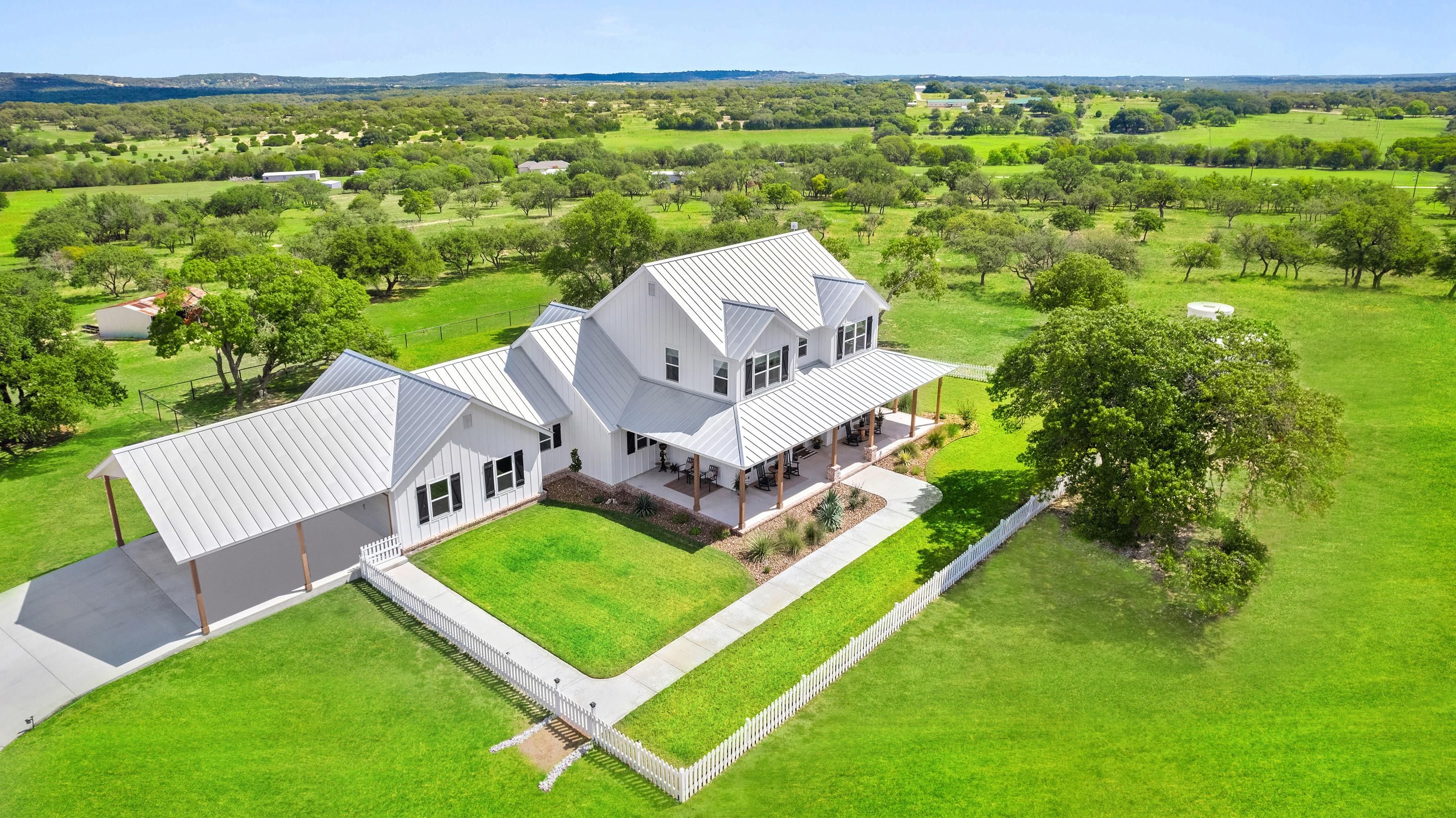 2454 McKinney Loop, Blanco, TX 78606 | Land and Farm