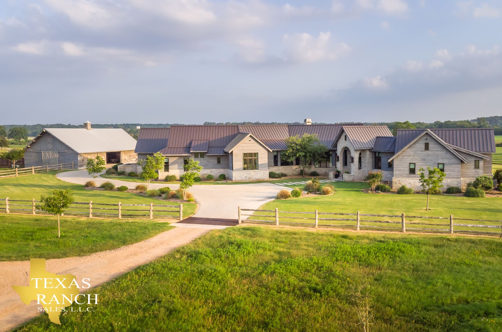 100 acres in Columbus, TX, 78934 | Land and Farm