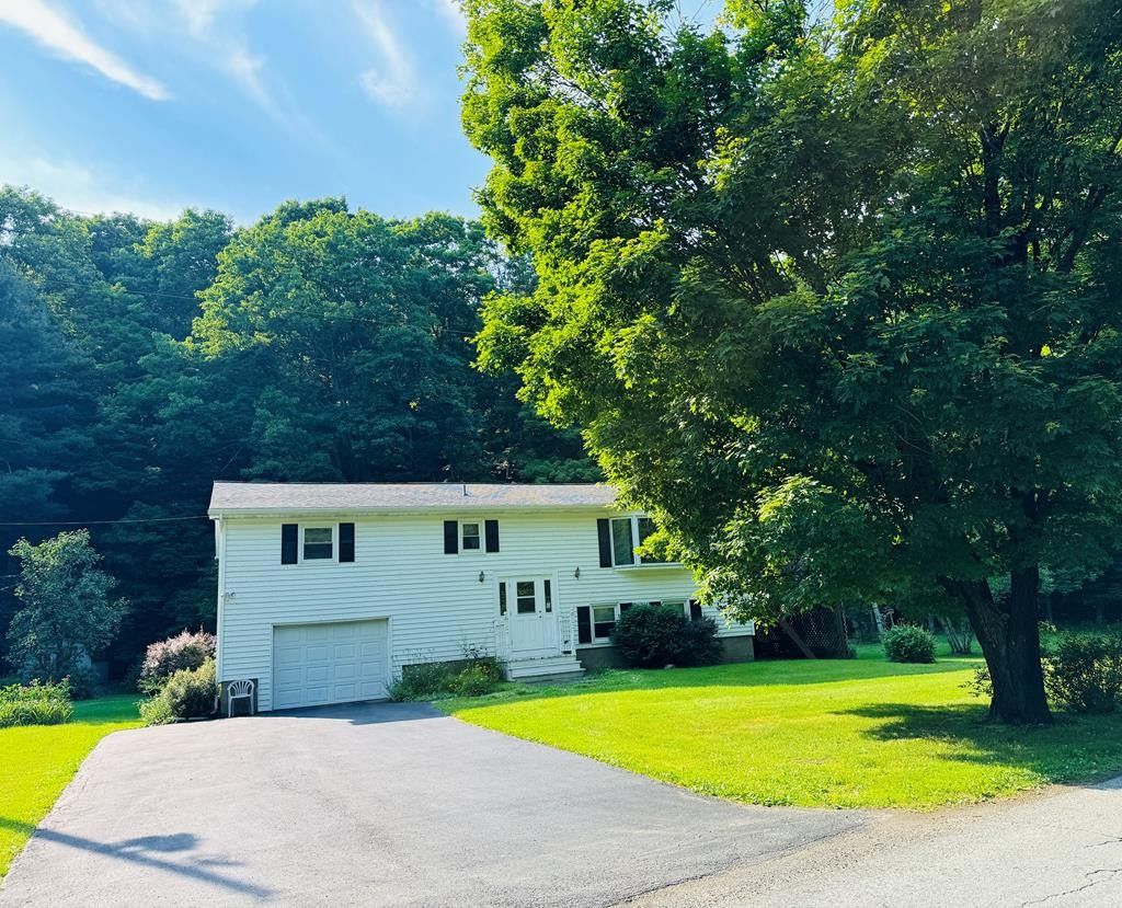 3155 Dubois St, Hallstead, PA 18822 | MLS: 31718631 | Land and Farm