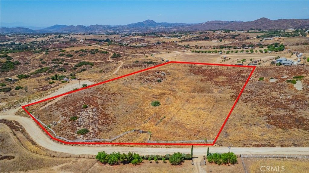 0 Avenida Peyri, Hemet, CA 92544 | MLS: SW24153183 | Land and Farm