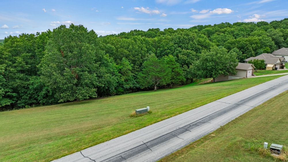 Lot 12 Mule Barn Drive, Cape Fair, MO 65624 | MLS: Stone 0.7 | Land and ...