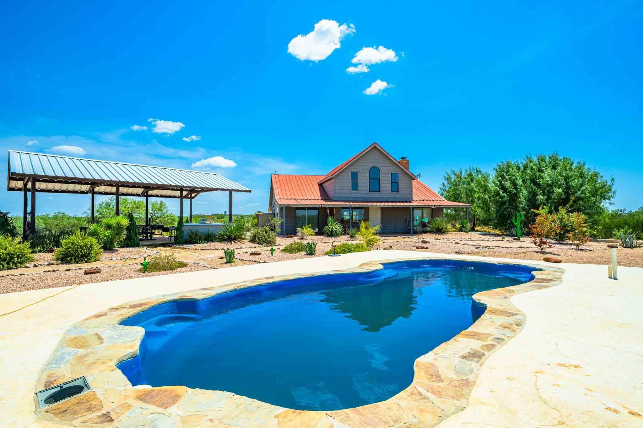 3566 County Road 3300, Pearsall, TX 78061 | Land and Farm