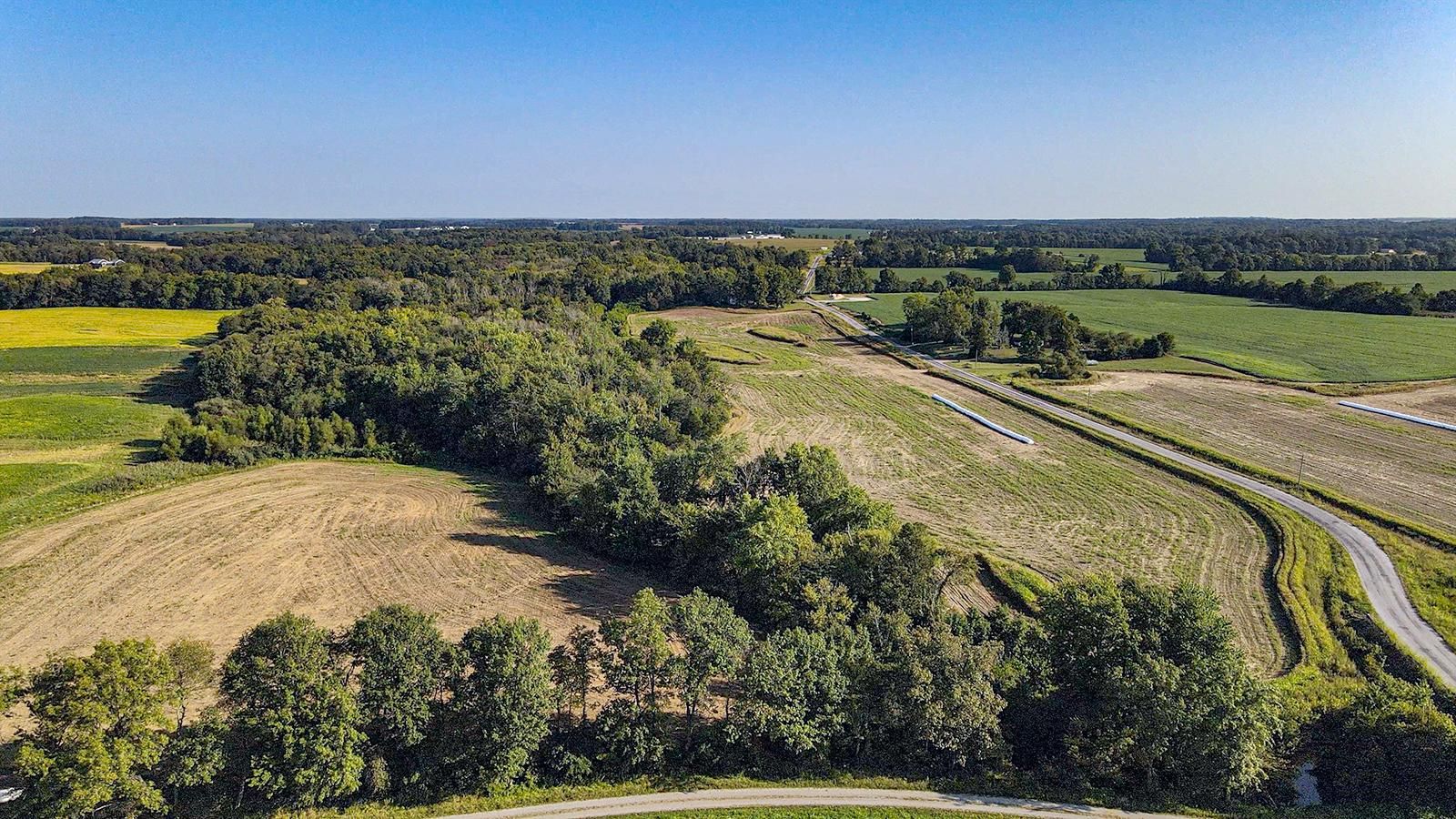 130.73 acres in Ewing, IL, 62836 | Land and Farm